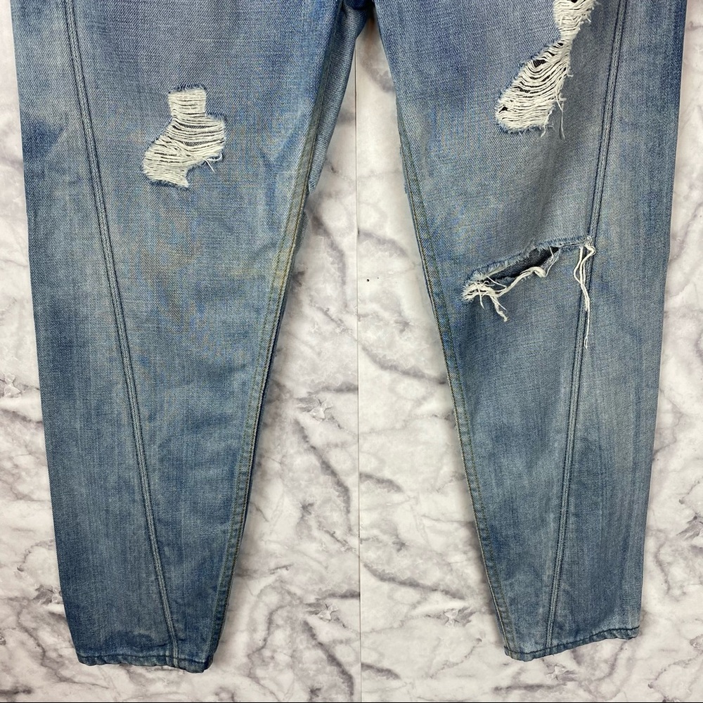Level 99 Distressed Sarah Twisted Seam Tomboy Jeans - Gem
